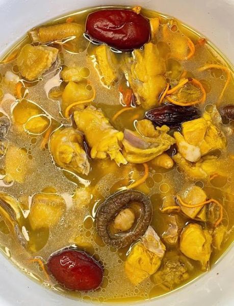 田七炖鸡的功效与作用_孕妇能吃吗-第1张图片-山城妙识