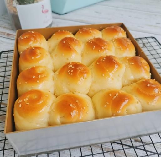 蜂蜜小面包烤箱做法_蜂蜜小面包怎么烤不塌陷-第3张图片-山城妙识