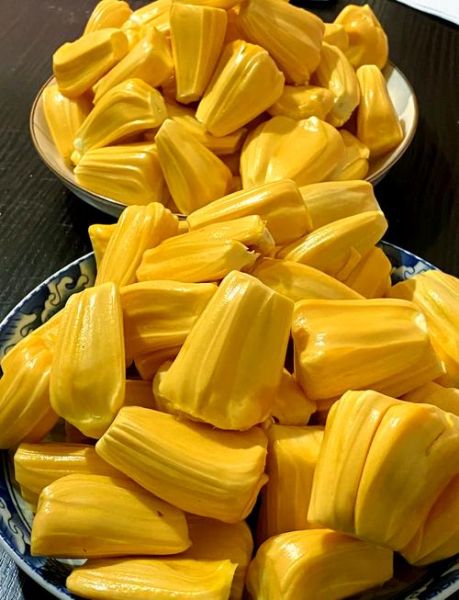 菠萝蜜怎么剥皮_菠萝蜜剥皮视频教程-第2张图片-山城妙识