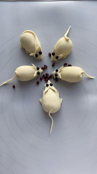 老鼠馒头怎么做_老鼠馒头做法大全-第3张图片-山城妙识