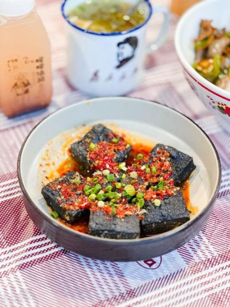 湖南特色小吃有哪些_长沙必吃美食推荐-第1张图片-山城妙识