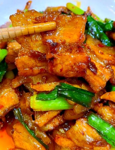 回锅肉怎么做好吃_回锅肉正宗做法视频-第1张图片-山城妙识