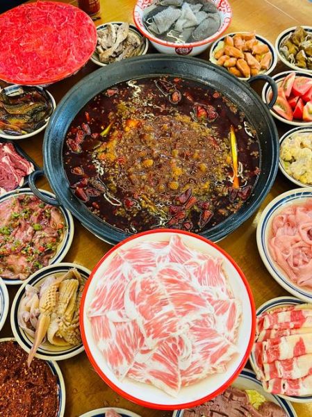 成都火锅和重庆火锅的区别_哪个更好吃-第2张图片-山城妙识