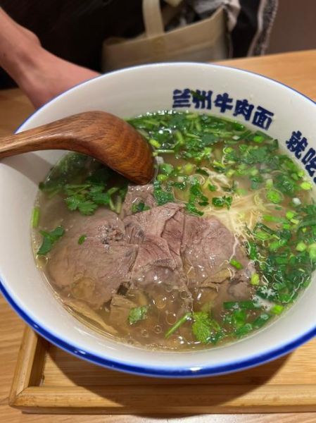 全国最火的牛肉面在哪吃_兰州牛肉面哪家最正宗-第1张图片-山城妙识 全国最火的牛肉面在哪吃_兰州牛肉面哪家最正宗-第1张图片-山城妙识