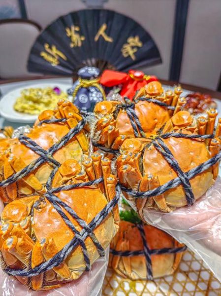 螃蟹吃什么东西养的活_家养螃蟹喂什么食物-第2张图片-山城妙识