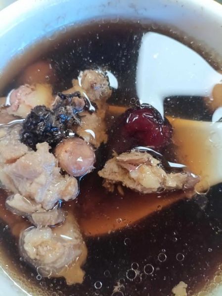 龙骨汤怎么炖最好喝_龙骨汤炖多久才入味-第1张图片-山城妙识 龙骨汤怎么炖最好喝_龙骨汤炖多久才入味-第1张图片-山城妙识