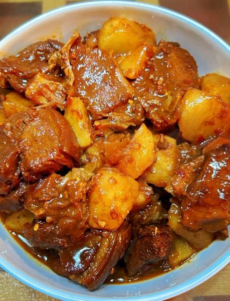 红焖羊肉怎么做好吃_家常做法视频教程-第1张图片-山城妙识