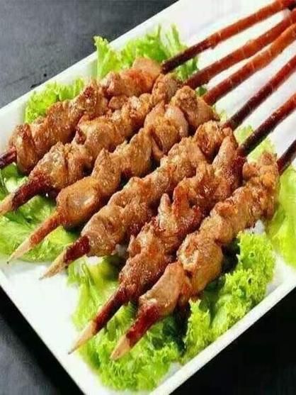 新疆羊肉串烧烤培训哪家好_学费多少钱-第1张图片-山城妙识