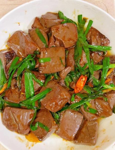 炒猪血怎么炒好吃_炒猪血的家常做法-第2张图片-山城妙识