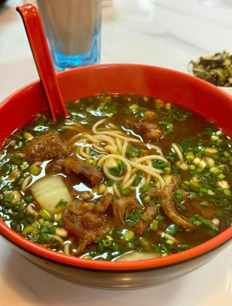 牛肉面怎么做好吃_牛肉面汤头怎么做才浓郁-第3张图片-山城妙识