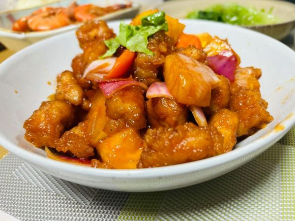 菠萝咕咾肉怎么做_正宗菠萝咕咾肉的做法-第3张图片-山城妙识