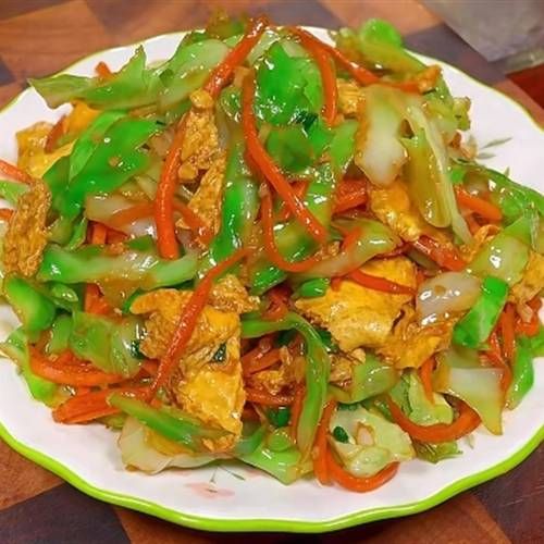 粤菜菜谱家常菜怎么做_粤式小炒怎么炒才够锅气-第1张图片-山城妙识