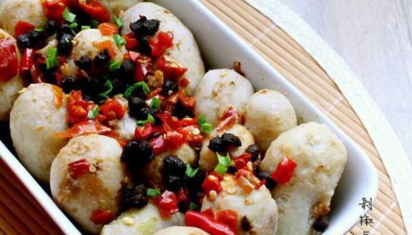 剁椒蒸芋头窍门_芋头蒸多久才软糯-第1张图片-山城妙识