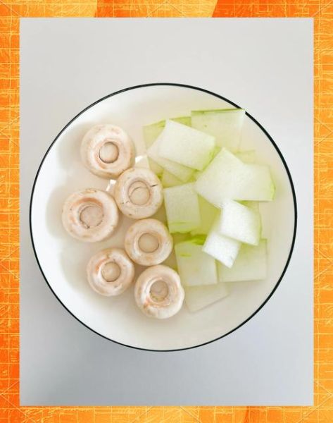 口蘑汤怎么做_口蘑汤需要焯水吗-第2张图片-山城妙识