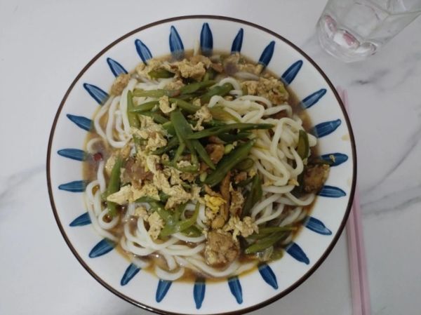 豆角肉丝汤面条怎么做_豆角肉丝汤面条的家常做法-第3张图片-山城妙识