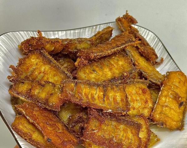 带鱼怎么洗_带鱼清洗视频教程-第3张图片-山城妙识