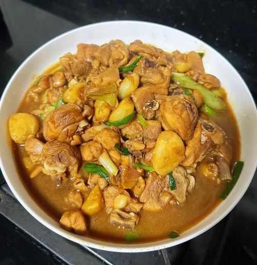 炒鸡肉怎么炒才嫩_家常炒鸡肉视频教程-第2张图片-山城妙识 炒鸡肉怎么炒才嫩_家常炒鸡肉视频教程-第2张图片-山城妙识