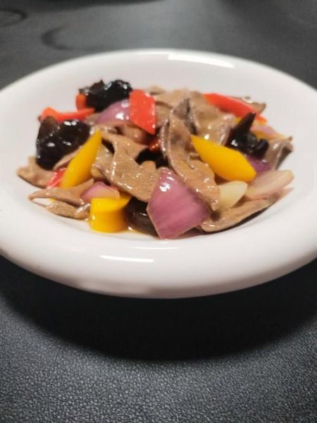 麻油猪肝怎么做_麻油猪肝的功效与禁忌-第1张图片-山城妙识 麻油猪肝怎么做_麻油猪肝的功效与禁忌-第1张图片-山城妙识