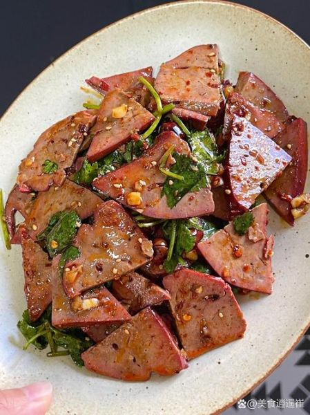 麻油猪肝怎么做_麻油猪肝的功效与禁忌-第3张图片-山城妙识 麻油猪肝怎么做_麻油猪肝的功效与禁忌-第3张图片-山城妙识