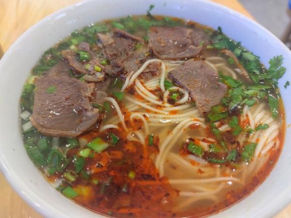 牛肉面图片高清_如何拍出诱人细节-第1张图片-山城妙识 牛肉面图片高清_如何拍出诱人细节-第1张图片-山城妙识