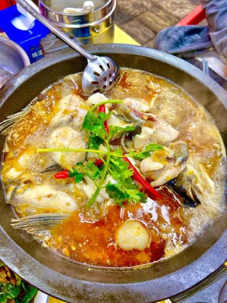 正宗石锅鱼怎么做_石锅鱼做法视频教程-第2张图片-山城妙识