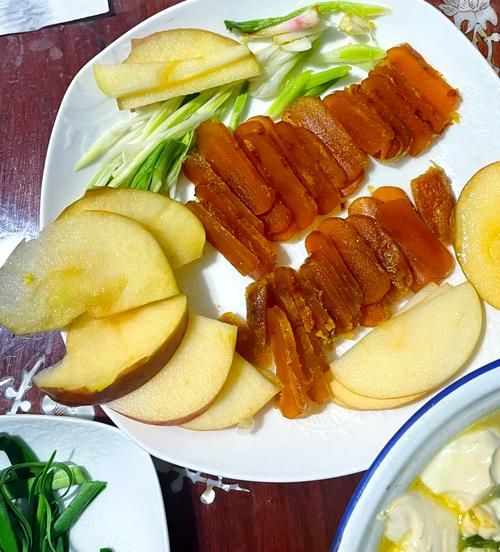 煎乌鱼子怎么做_乌鱼子煎多久才香-第2张图片-山城妙识