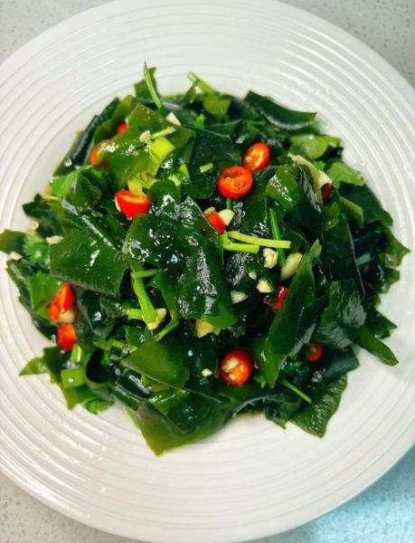 裙带菜怎么凉拌好吃_裙带菜凉拌要不要焯水-第1张图片-山城妙识