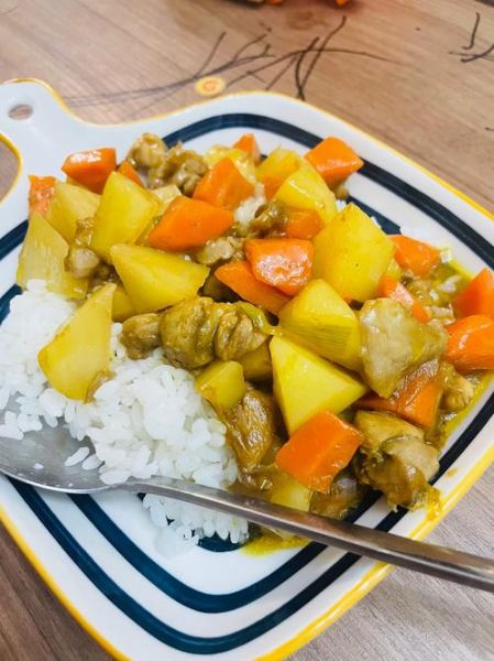 咖喱饭怎么烧_咖喱饭家常做法-第1张图片-山城妙识 咖喱饭怎么烧_咖喱饭家常做法-第1张图片-山城妙识