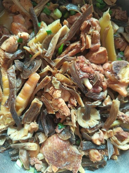 大锅菜怎么做_大锅菜放什么菜好吃-第2张图片-山城妙识