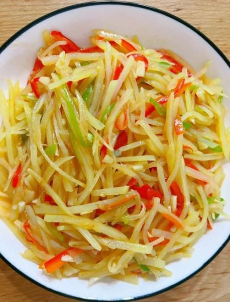 炒土豆丝怎么炒才脆_家常炒土豆丝的做法步骤-第2张图片-山城妙识 炒土豆丝怎么炒才脆_家常炒土豆丝的做法步骤-第2张图片-山城妙识