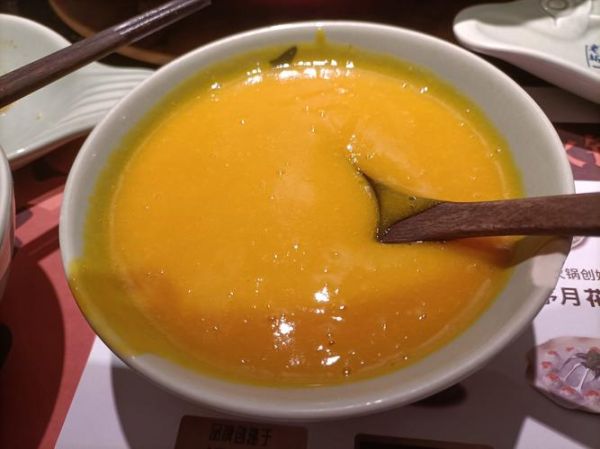 南瓜粥怎么煮又香又浓_南瓜粥最简单的家常做法-第2张图片-山城妙识