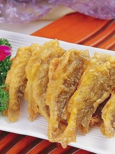 干炸蒜香小黄鱼怎么做_外酥里嫩不腥的秘诀-第1张图片-山城妙识