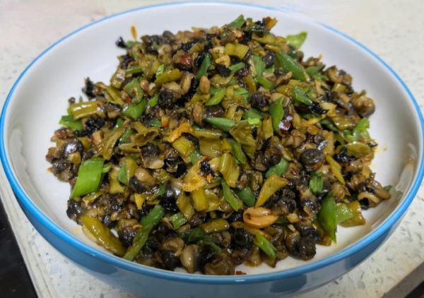 广西炒田螺怎么做_炒田螺需要焯水吗-第2张图片-山城妙识