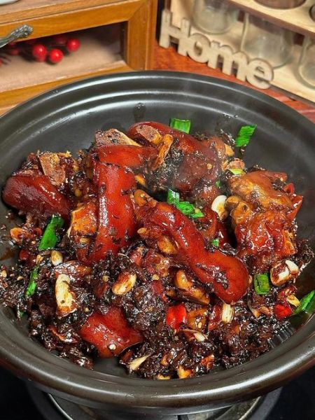 猪肘子怎么做才软糯_猪肘子去腥技巧-第3张图片-山城妙识