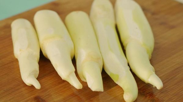 炒高笋需要焯水吗_高笋焯水几分钟-第1张图片-山城妙识