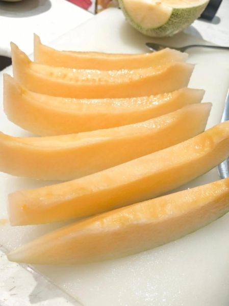 蜜瓜怎么挑选_蜜瓜保存多久-第3张图片-山城妙识