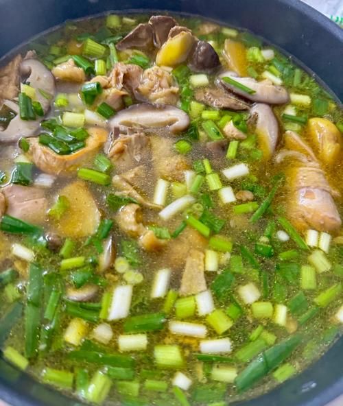 高压锅炖鸡要多久才熟_高压锅炖鸡的正确步骤-第1张图片-山城妙识