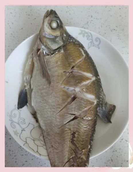 又薄又扁的鱼是什么鱼_常见种类及选购技巧-第3张图片-山城妙识 又薄又扁的鱼是什么鱼_常见种类及选购技巧-第3张图片-山城妙识