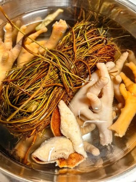 鸡骨草煲汤大全_鸡骨草和什么搭配最好-第3张图片-山城妙识