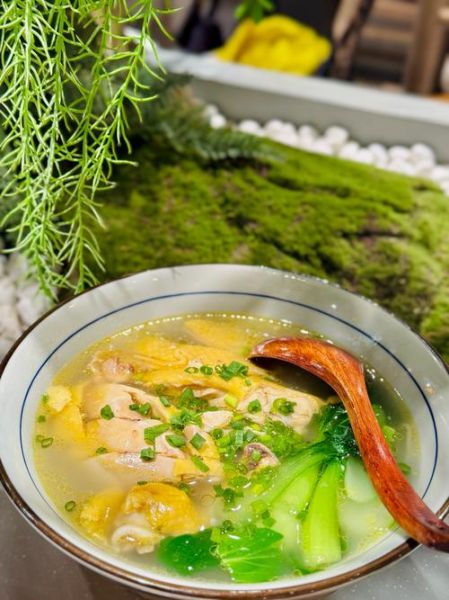 麻油鸡汤面怎么做_麻油鸡汤面热量高吗-第2张图片-山城妙识