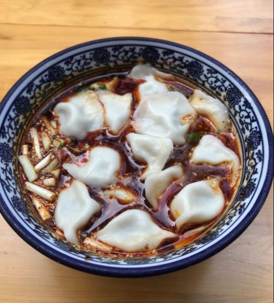 纯虾仁饺子怎么做_虾仁饺子馅怎么调才鲜嫩-第3张图片-山城妙识