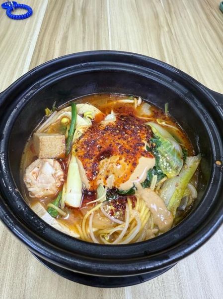 砂锅麻辣烫怎么做_砂锅麻辣烫做法视频-第1张图片-山城妙识 砂锅麻辣烫怎么做_砂锅麻辣烫做法视频-第1张图片-山城妙识