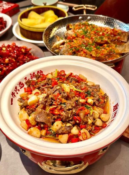 湘菜有哪些经典菜_湘菜最出名的是哪几道-第1张图片-山城妙识