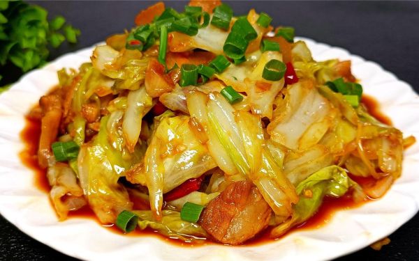 卷心菜炒肉怎么做_卷心菜炒肉先炒肉还是先炒菜-第1张图片-山城妙识 卷心菜炒肉怎么做_卷心菜炒肉先炒肉还是先炒菜-第1张图片-山城妙识