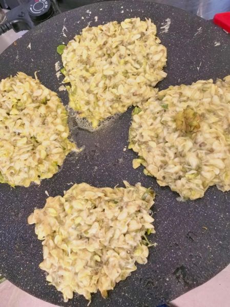 干洋槐花饺子馅怎么做_干槐花饺子馅做法窍门-第3张图片-山城妙识