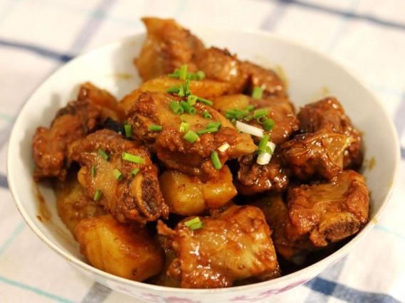 炖排骨前炒和不炒的区别_哪个更好吃-第2张图片-山城妙识 炖排骨前炒和不炒的区别_哪个更好吃-第2张图片-山城妙识