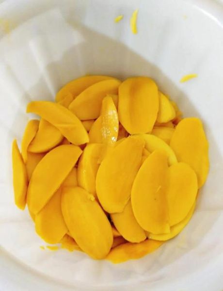 家庭自制芒果干怎么做_芒果干保存多久-第1张图片-山城妙识