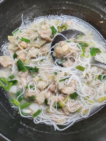 地瓜粉团怎么做_地瓜粉团Q弹秘诀-第1张图片-山城妙识