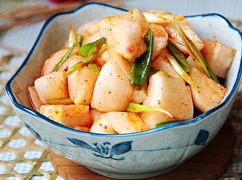 红烧萝卜块怎么做好吃_萝卜块红烧技巧-第1张图片-山城妙识