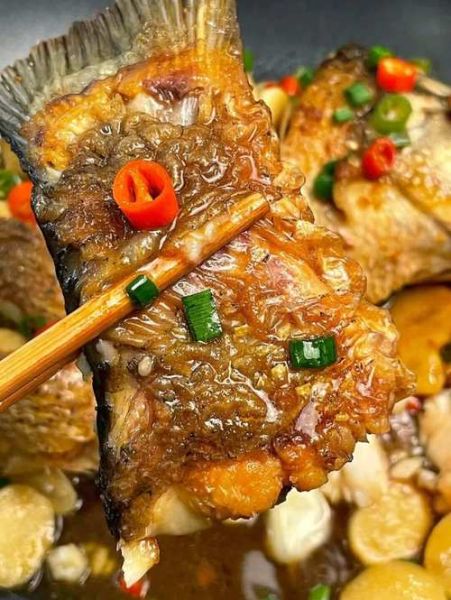 红烧全草鱼怎么做_红烧草鱼最简单做法-第2张图片-山城妙识